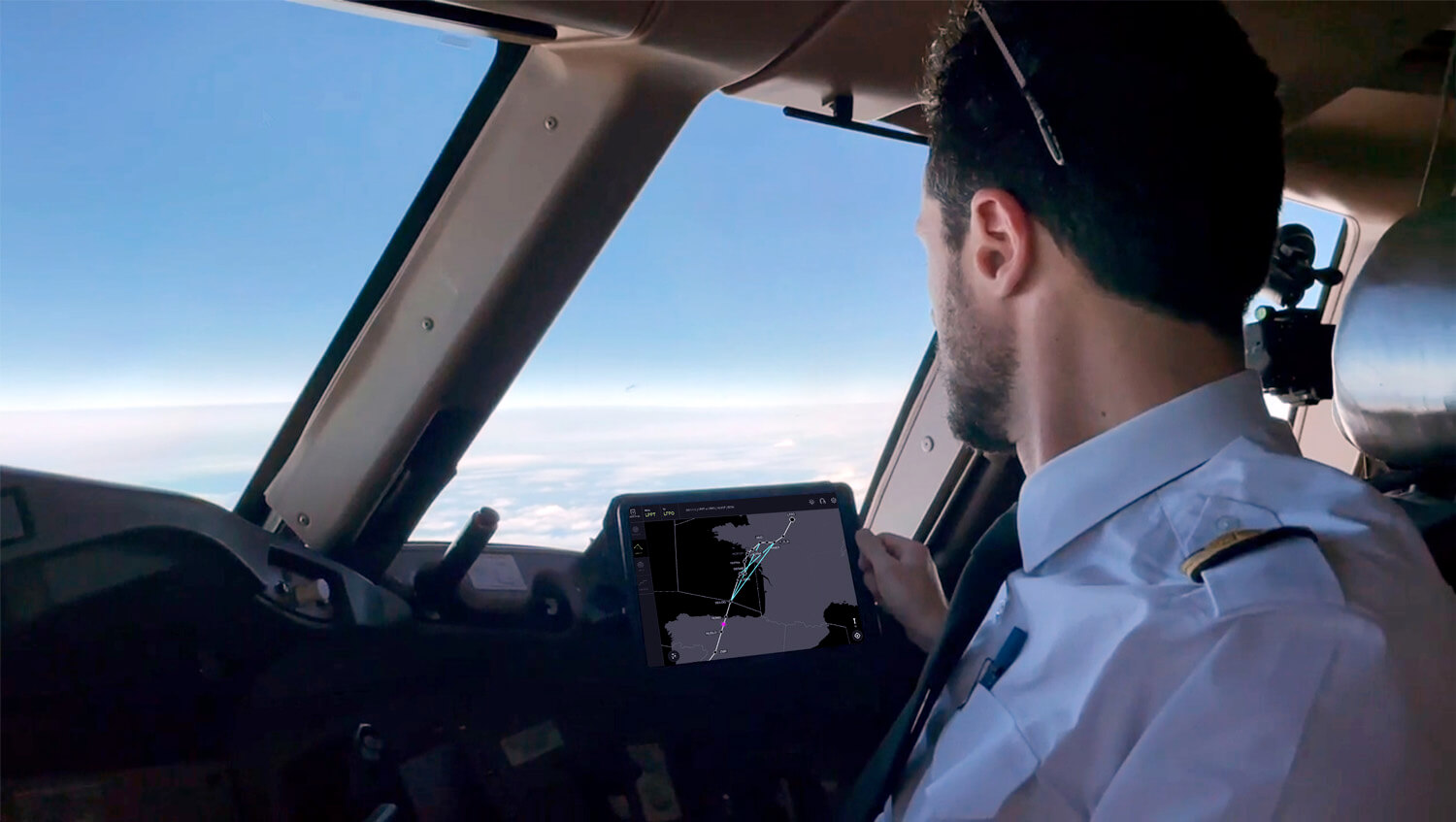 Boost flight performance with pilot engagement!| OpenAirlines Boost flight performance with pilot engagement!| OpenAirlines